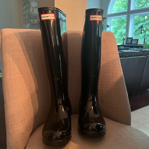 Hunter | Shoes | Hunter Black Gloss Boots | Poshmark